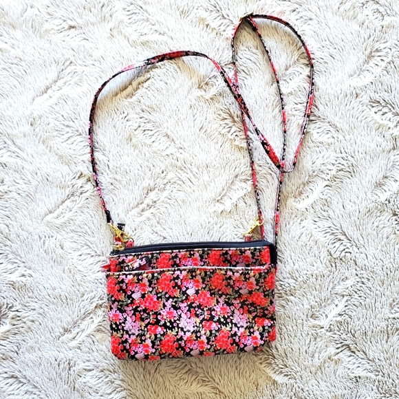 Safe Keepers | Bags | Pink Floral Purse | Poshmark
